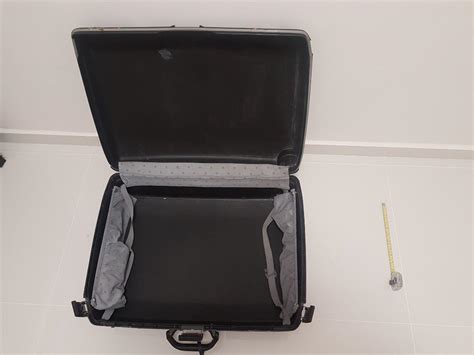 Vintage Samsonite Hard Case Hobbies And Toys Memorabilia And Collectibles