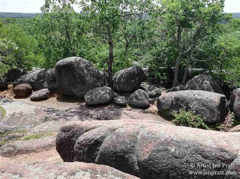 The Walking Trails Of Elephant Rocks State Park Missouri One Of The Most Popular Missouri