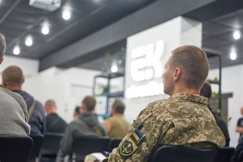 Для українських військових запровадять мовні курси Сіль Медіа