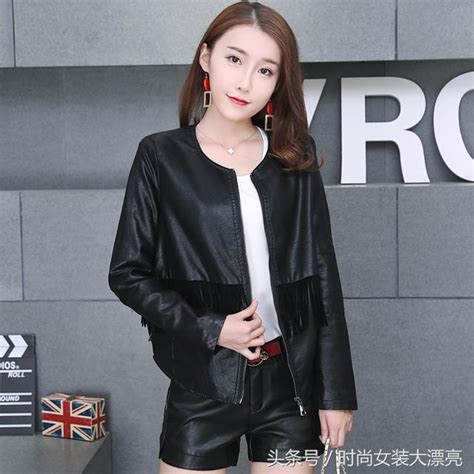 適合30 50歲女人穿的時髦外套，休閒百搭顯氣質 每日頭條