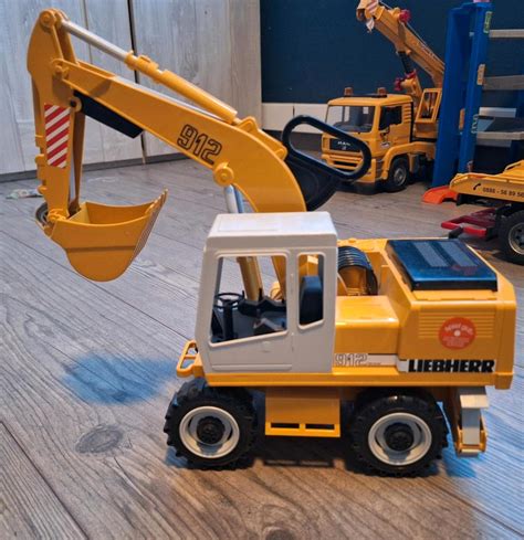 Bruder Kipplaster Bagger In Nordrhein Westfalen Haltern Am See