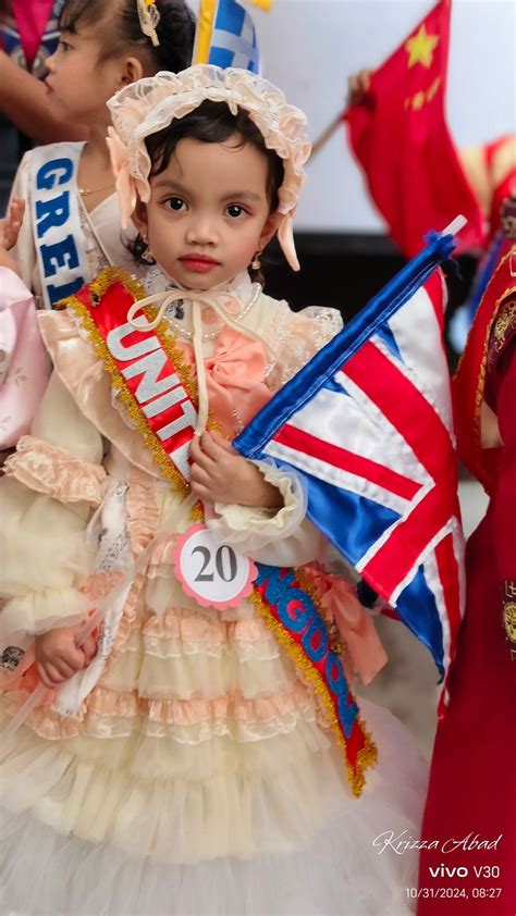 Krizza Krizza Added A New Photo