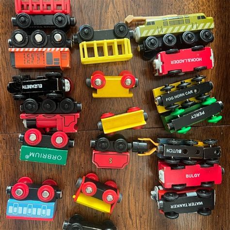 Thomas And Friends Toys Thomas The Train Wooden Magnetic Trains Used Poshmark