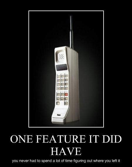 First Generation Cell Phone Lol Phone Old Cell Phones Cell Phone Store