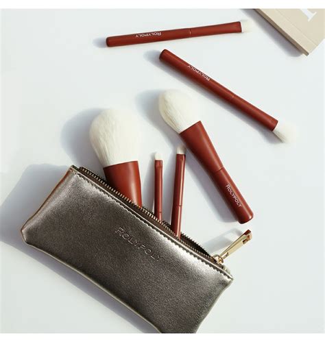 롤리폴리 화이트 미니브러쉬 6종세트 휴대용 파우더 블러셔 하이라이터 아이섀도우 아이라이너 고급브러쉬 티몬