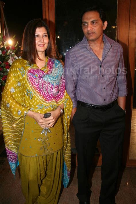 Sangeeta Bijlanimohammed Azharuddin At Bharat Shahs Sitara Album