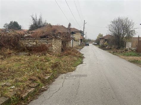 Мерданя Парцел в регулация Продажба 1500 кв м В регулация УПИ С ток Водопровод Парцели за