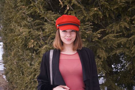 How To Style A Red Hat Life Of Ardor