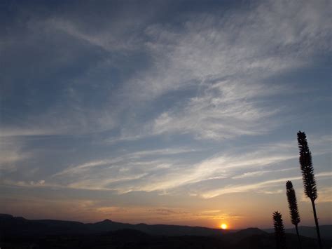 무료 이미지 경치 자연 수평선 산 구름 하늘 태양 해돋이 일몰 햇빛 아침 새벽 분위기 황혼 저녁 아름다움 아름다운 솔 브라질 조용한