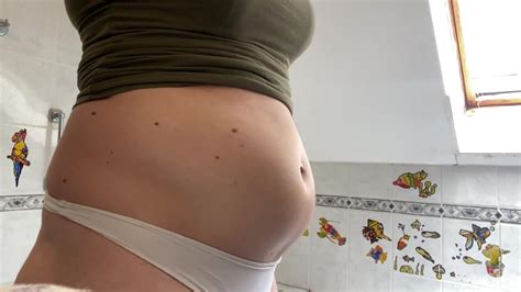 Shower Hose Enema Belly 日本語で