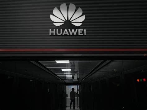 Chinese Officers Charged In Plot To Obstruct U S Huawei Probe Toronto Sun
