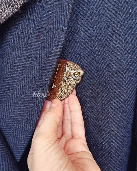 Что делать если фото совы само подсказывает идею брошки Брать эту идею и делать из неё брошку😀