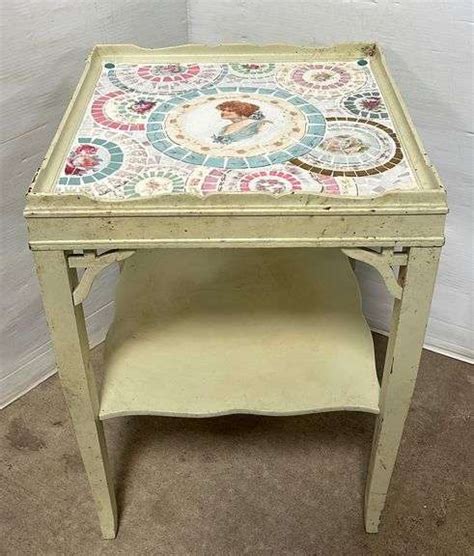 Mosaic Tiled Side Table 17w X 17d X 24h Used Albrecht Auction Service