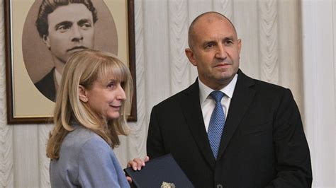 Втората жена служебен премиер оспорена за Сметната палата одобрена за министър председател