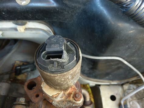 What Is This Vs Ecotec Engine Part Just Commodores