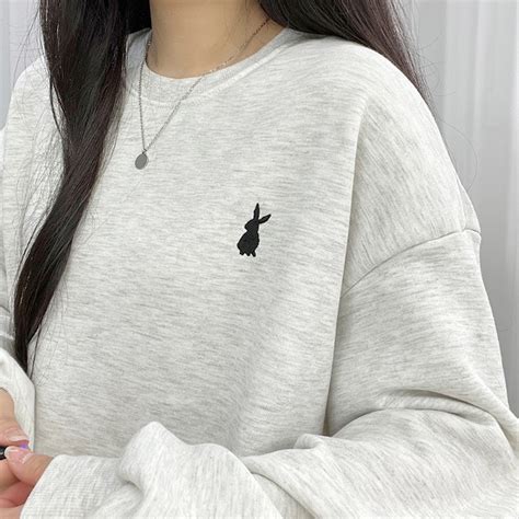 불량소녀 가을신상 버니 자수 기모 맨투맨 4컬러루즈핏캐릭터