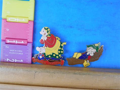 Jaycees Georgia Snuffy Smith Loweezy With Jughaid Lot Of 2 Pins Ebay