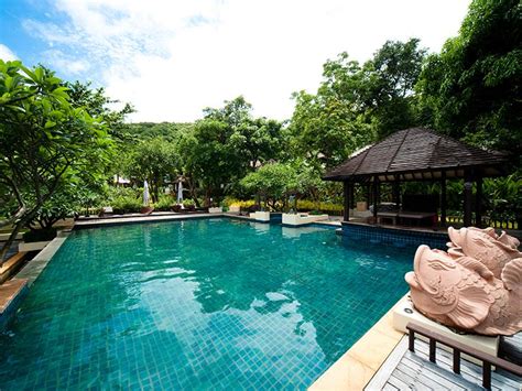 7 รีสอร์ทมีบริการสปาบนเกาะเสม็ด