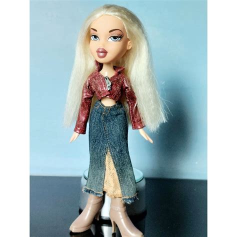 Boneca Bratz Loira Cloe Shopee Brasil