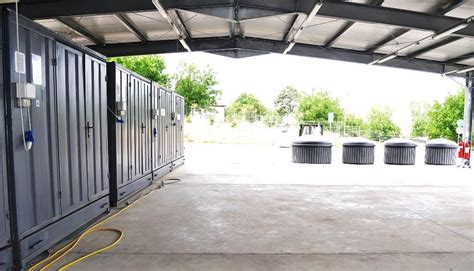 Център за разделно събиране и временно съхранение на опасни отпадъци от бита започва да