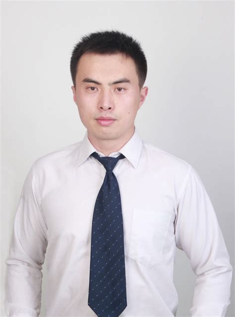 【学术英语高频词汇365】每天五分钟跟我扩词造句 Identify（带音频福利 As