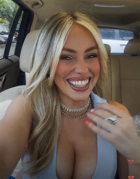Que Lindas Tetas 🤤 R Nataliarivera1989
