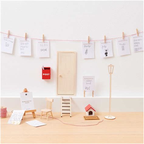 Elf World Starter Set The Crafty Squirrel