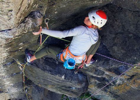 Trad Climbing Courses Learn With The Best Rock Solid Climbing