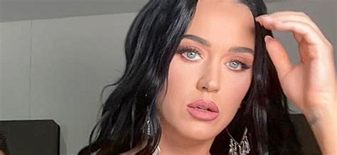 Katy Perrys Wet Bikini Photos A Gross Invasion Of Privacy