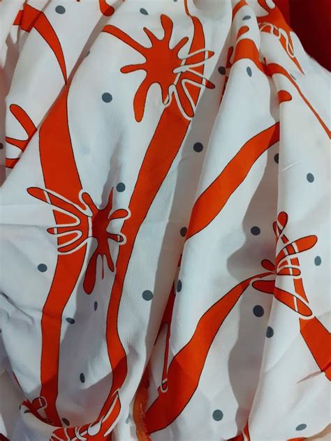 Ткань креп шелк новая винтаж — ціна 134 грн у каталозі Тканини Купити товари для дому та побуту