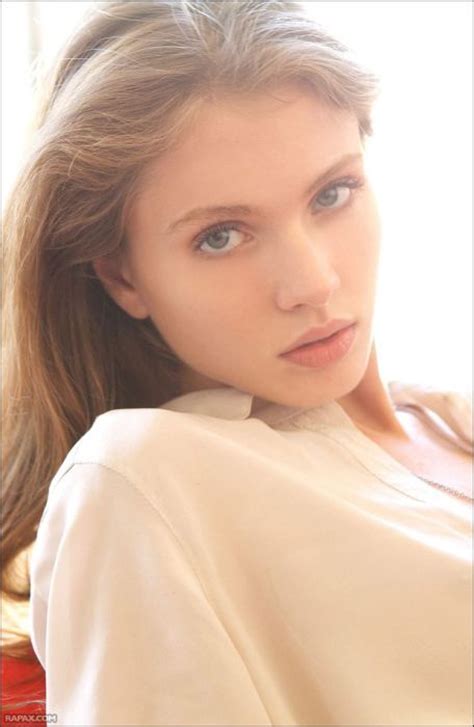 Random Cute Girls Part 5 51 Pics