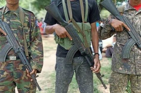 မုံရွာတွင် သန်းခေါင်စာရင်းကောက်သည့် စစ်ကောင်စီတပ်ဖွဲ့ကို ကာကွယ်ရေးပူးပေ