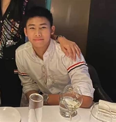 ส่องวาร์ป อิคคิว ลูกชายอดีตนายทหารยศใหญ่ แฟนหนุ่ม จีจี้ เน็ตไอดอลชื่อดัง ไทยนิวส์