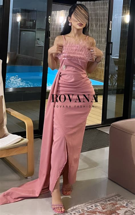 فستان أميليا