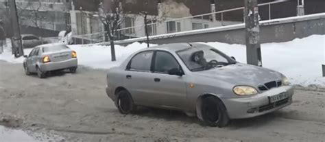 Дуже скоро на всіх дорогах України зміниться обмеження швидкості руху яку швидкість дозволять