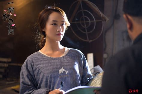 蓝盈莹领衔《一树桃花开》直戳婚姻的“理想与现实”