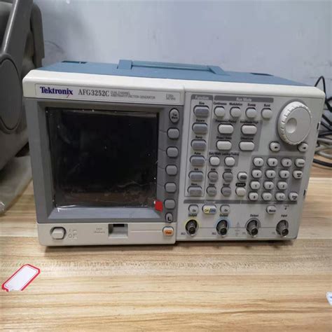 Tektronix Afg3252c 2通道函数发生器 一牛网论坛