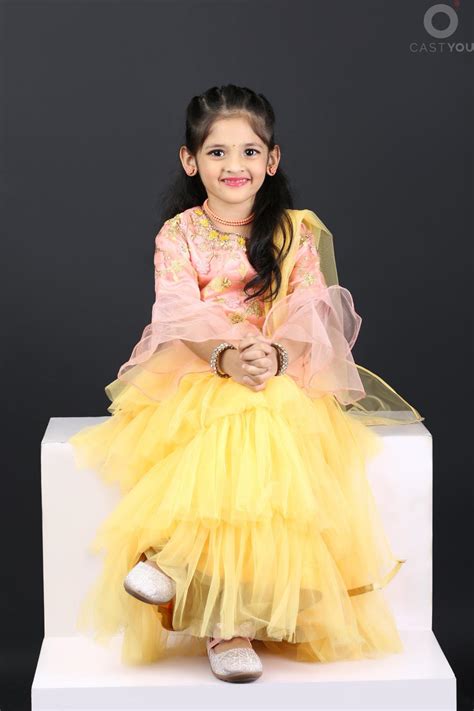 Riddhi Singh Castyou