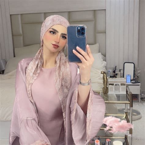 سارة الزهراني