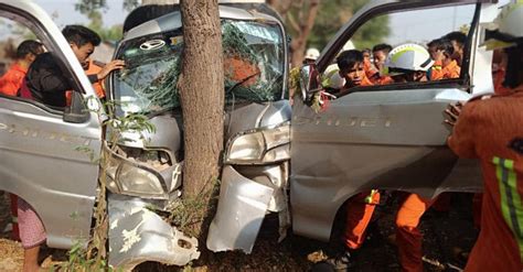 ညောင်ဦးတွင် ယာဉ်တိုက်မှုဖြစ်ပြီး လူ ၁ ဦးသေဆုံး၊ ၃ ဦးဒဏ်ရာရ