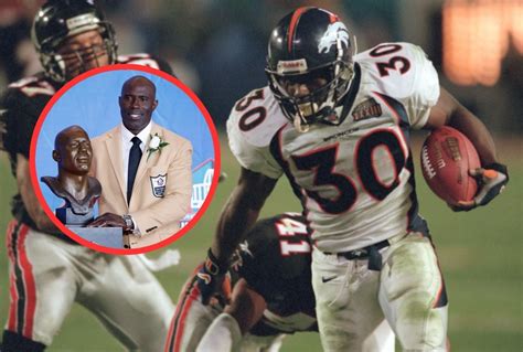 Hall Of Famer Terrell Davis Dragged Off Plane In Handcuffs Airline