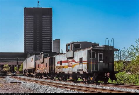Sbd 21186 Seaboard System Caboose At Philadelphia Pennsylvania