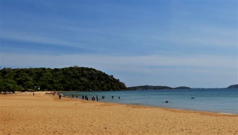 Haircuts And Hindu Gods Summer In Trincomalee Khiri Travel