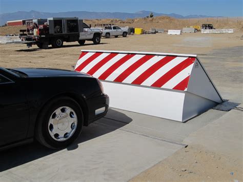 델타 로드블럭dsc207s K12 인증 Road Blocker 테러방지시스템유압식 테러방지 바리케이드 마노기술주 취급폼목 소개