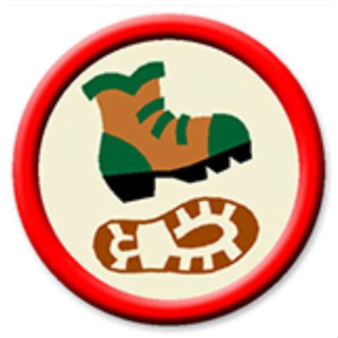 Hiking Girls Love Scouting