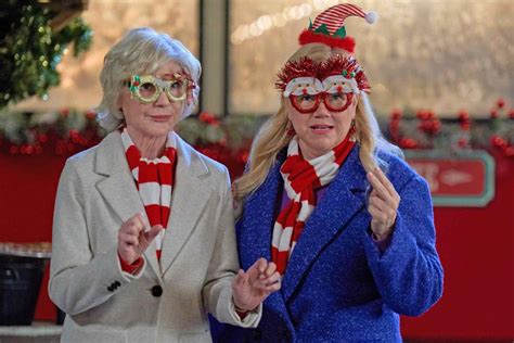 Beth Broderick And Caroline Rhea Tease Special “sabrina The Teenage Witch” Easter Egg In Their