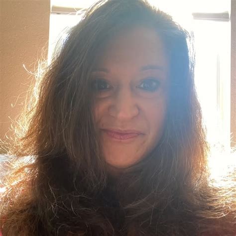 Bea Beajustme • Threads Say More