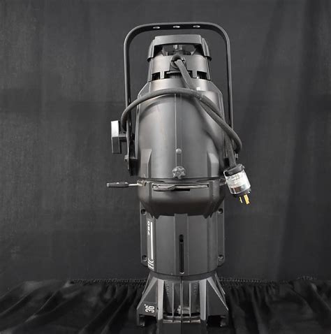 Etc Source 4 Leko 750 Reverb