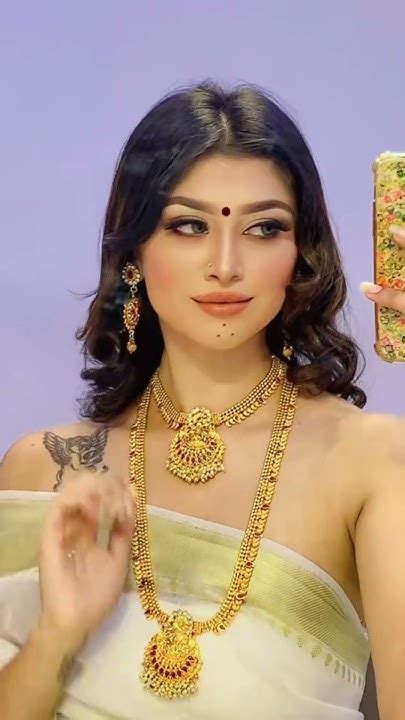 Pooja Vindy ඔයා අපිව පිස්සු හදනව පූජා ️️ ️️ ️️ Shorts Youtube