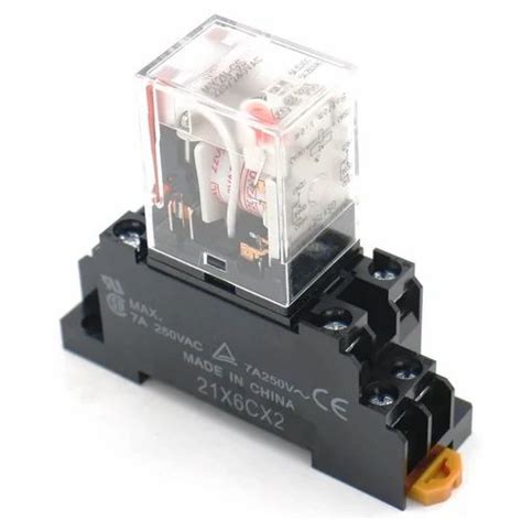 8a 2 Pole 230v Ac Relay For Electrical Industry Voltage 220 V At